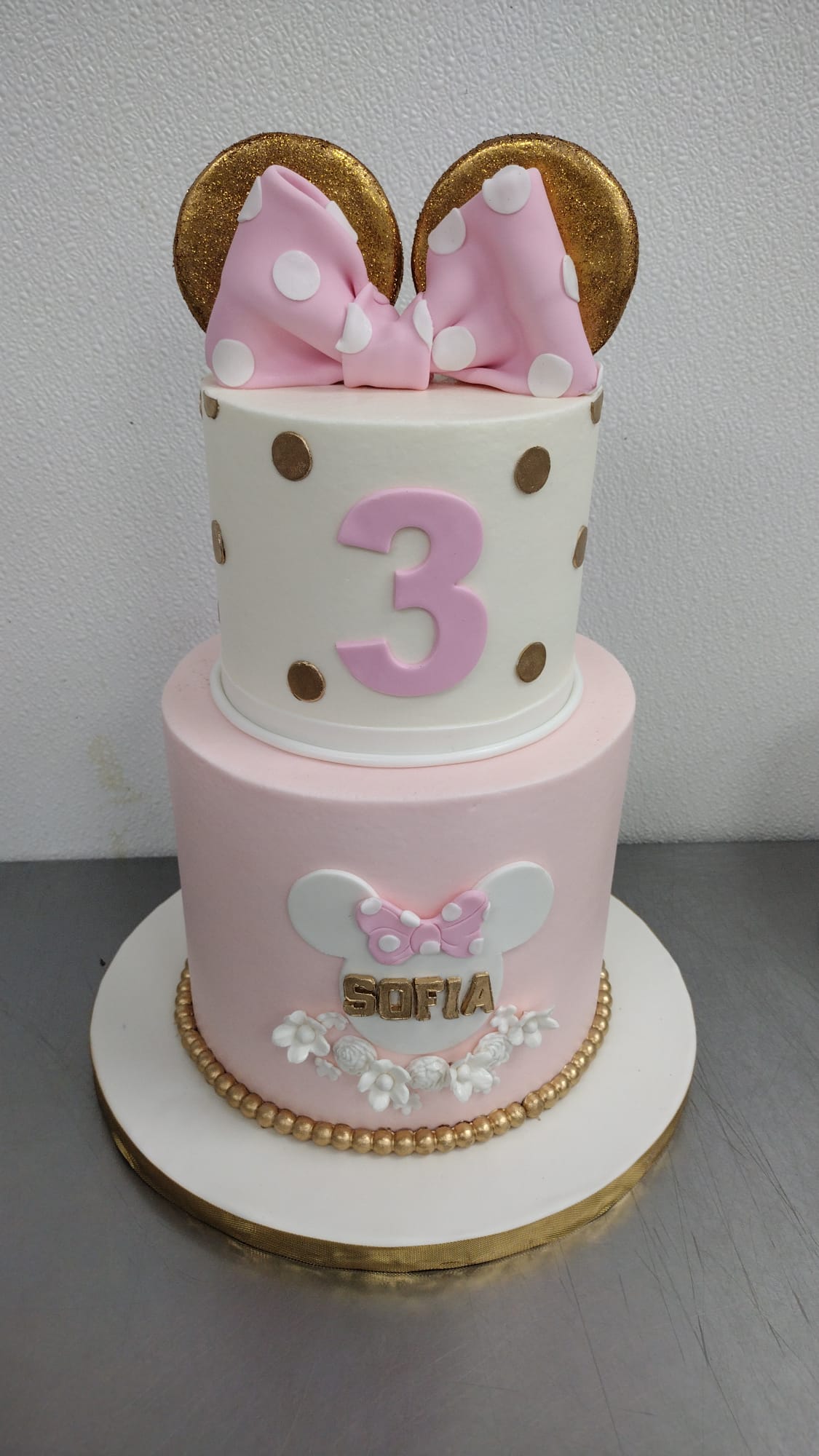 Minnie Head Cake